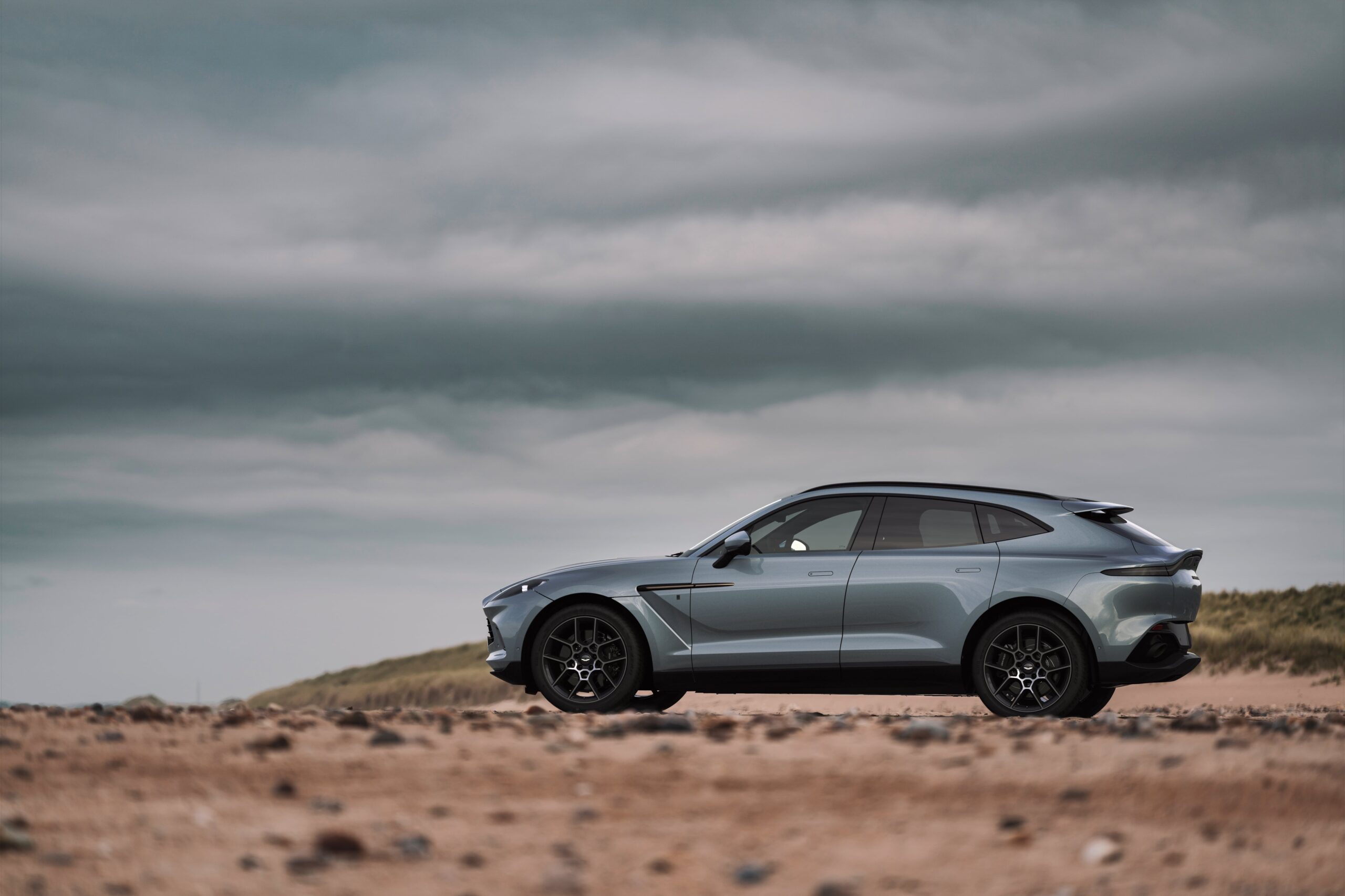 Q by Aston Martin DBX Bowmore Edition_ (2) – MEGAMODO