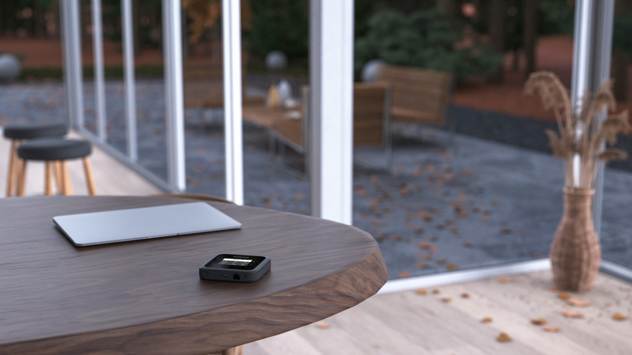 NETGEAR rivoluziona la connettività mobile con il router 5G Nighthawk ...